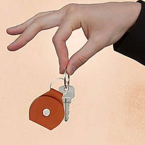 Performore Guitar Pick Keychain Holder, 2 Pcs Multicolor Leather Guitar Pick Holders with Metal Snap Closure, Store and Organize Music Accessories for Musicians