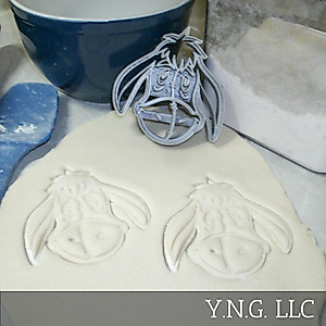 EEYORE FACE WINNIE THE POOH CHARACTER COOKIE CUTTER MADE IN THE USA PR458