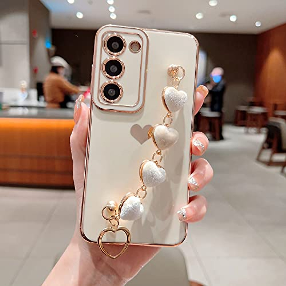 VANIPUFF Samsung Galaxy S21 5g Phone Case with Heart Bracelet Chain Strap Luxury Plating Cute Love Hearts Cover with Aesthetic Hearts Hand Chain for Women Camera Protection Shockproof Bumper (White)