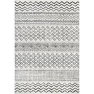 nuLOOM Kenzie Geometric Diamond Area Rug, 3' x 5', Off-white