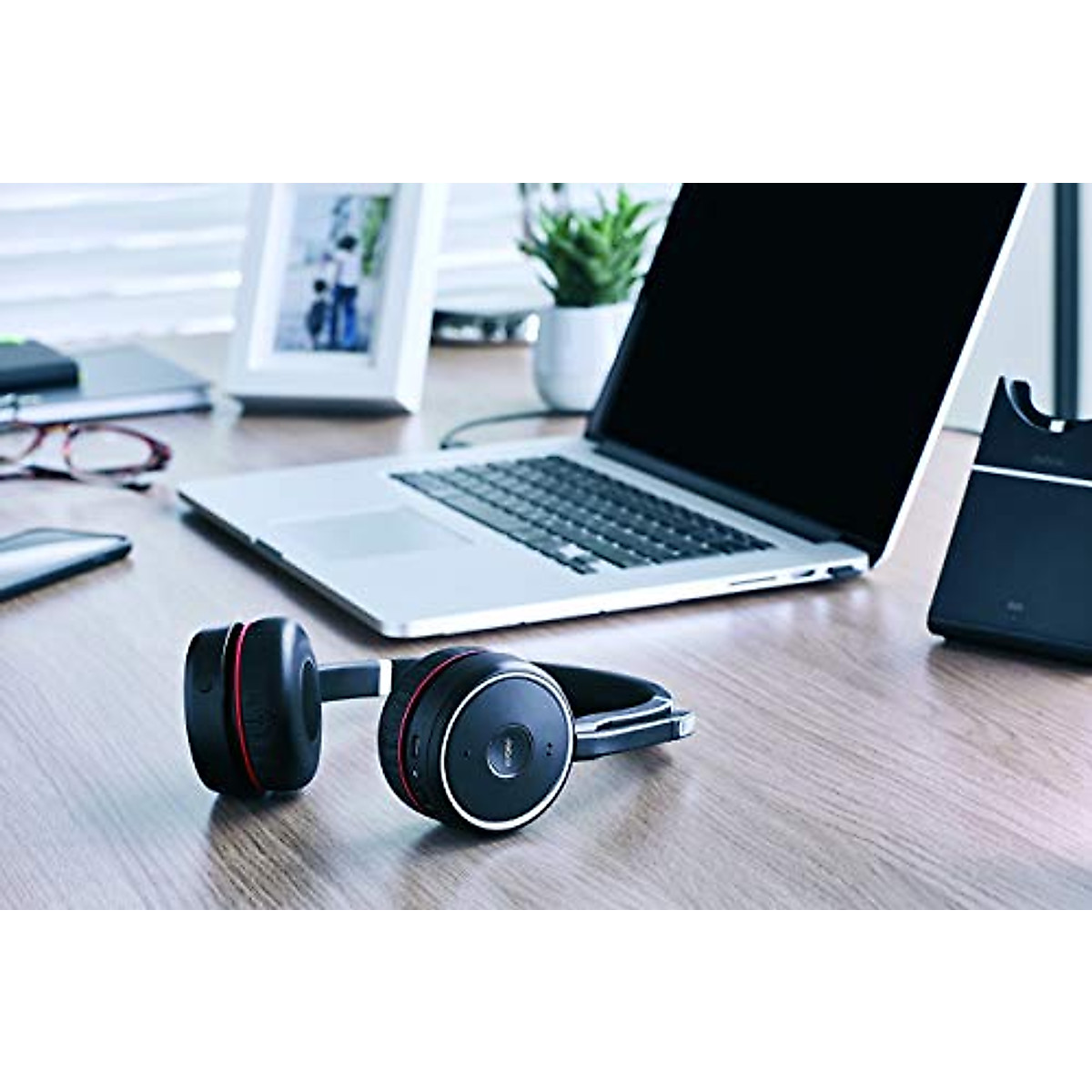 Jabra Evolve 75 MS Wireless Headset, Stereo – Includes Link 370 USB Adapter and Charging Stand – Bluetooth Headset with World-Class Speakers, Active Noise-Cancelling Microphone, (Renewed)