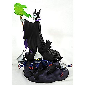 DIAMOND SELECT TOYS Kingdom Hearts III Gallery: Maleficent PVC Figure, Multicolor, 11 inches