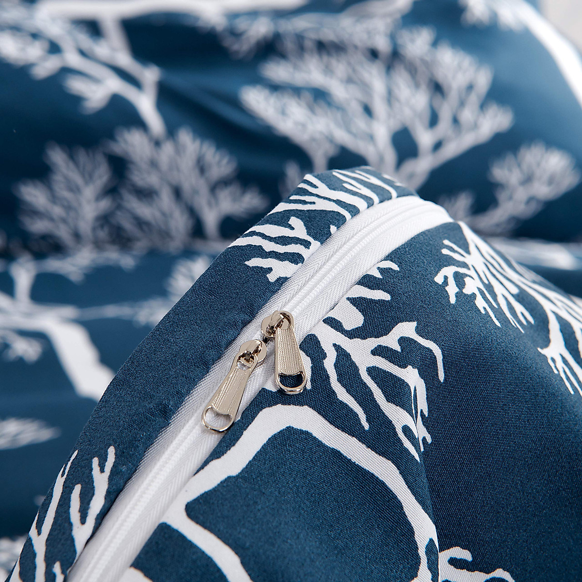 YFISAN Navy Comforter Cover Set Twin Printed Breathable Soft 2 Pieces Bedding Set with Zipper Closure and Corner Ties 68"x90" Durable Duvet Cover Set (Style 2, Twin)