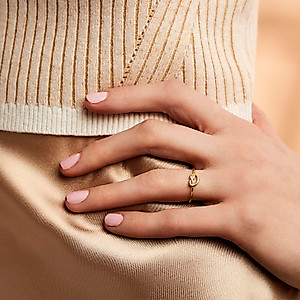 Ross-Simons RS Pure Italian 14kt Yellow Gold Love Knot Ring. Size 8