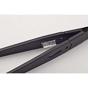 Tweezers Over to Round Type of Surprise