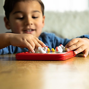 SmartGames Chicken Shuffle Jr. Skill-Building Travel Game for Kids and Adults Ages 4 & Up, 48 Challenges