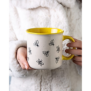 AmorArc 22 OZ Large Ceramic Coffee Mugs, Oversized Soup Cups With Big Handle for Men Women Dad Mom, Big Mug With Textured Bees Patterns for Office & Home -Microwave Safe, 2 Pcs