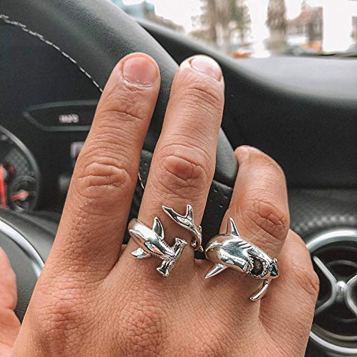 2pcs White Shark and Hammerhead Shark Rings Necklace Ocean Animal Personality Jewelry for Women Men-2pcs Rings