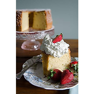 Bob's Red Mill Gluten Free 1-to-1 Baking Flour, 22-ounce (Pack of 4)