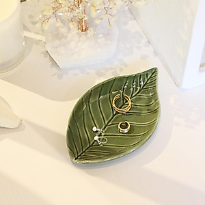 LZBALUYO Jewelry Dish Trinket Tray for Women, Ring Dish Holder, Unique Leaf Shape Ceramic Plate Cute Things Vanity Aesthetic Room Decor Mother's Day Birthday Christmas Warm House Gifts (Green)