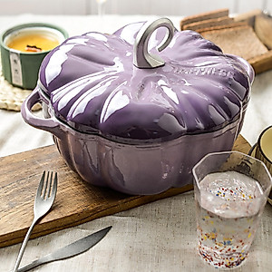 Hgjgwqh Pumpkin Dutch Oven, Pumpkin Cast Iron Dutch Oven, Pumpkin Shape Cooking Pot Enamel Pot with Lid Non-Stick Stew Pot Soup Pot, Saucepan Pot Halloween Thanksgiving Decor Gift,2L