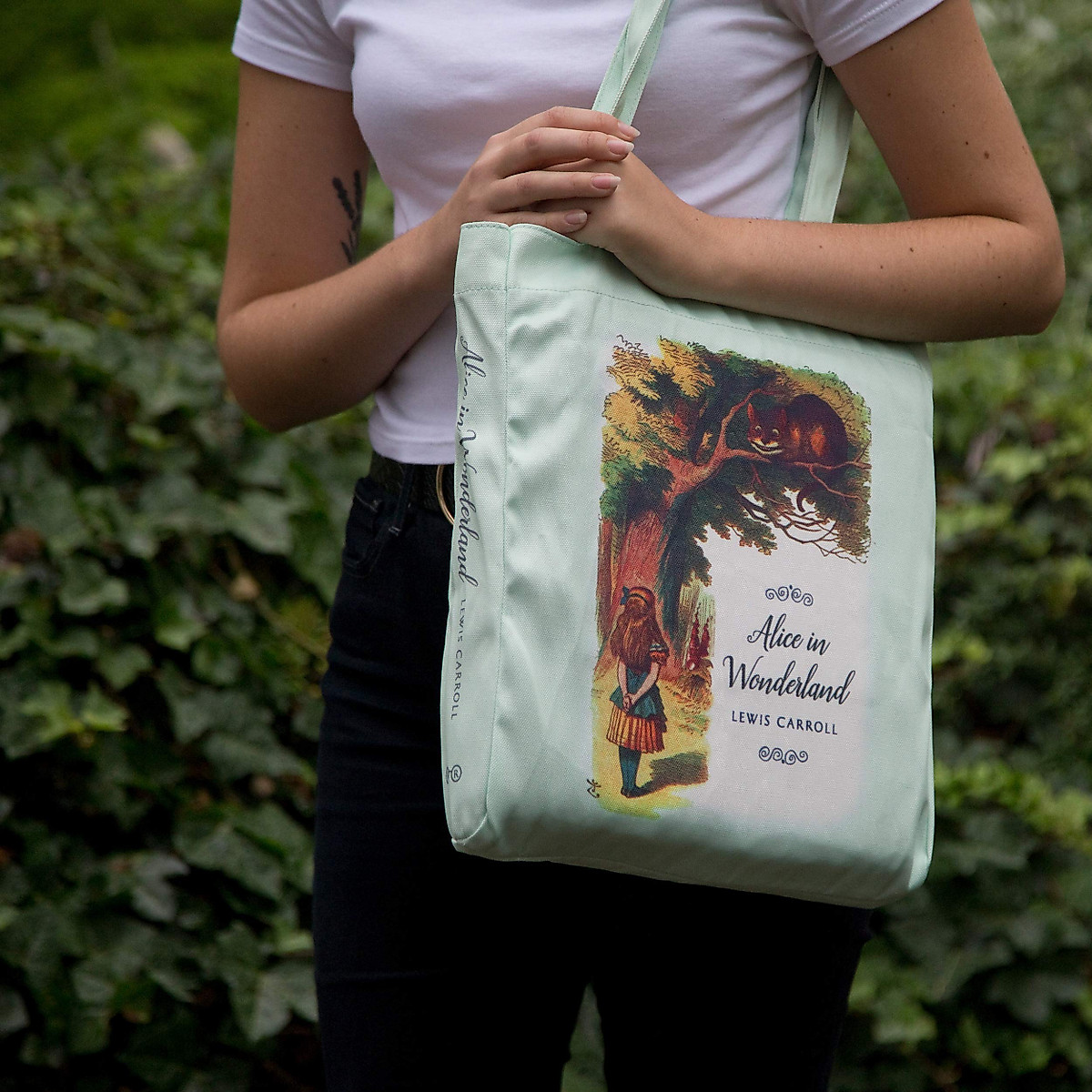 Well Read Alice in Wonderland Book Themed Tote Bag for Book Lovers - Ideal Literary Gifts for Book Club, Readers, Authors & Bookworms - Versatile Shoulder Bag Company