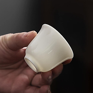 Sizikato 6pcs Pure White Chinese Porcelain Tea Cup, 45ml Exquisite Mini Sake Cup