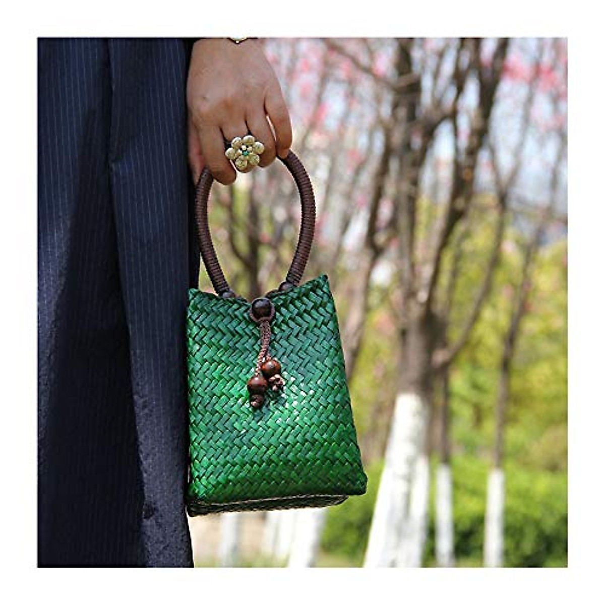 QTKJ Hand-woven Mini Retro Straw Handbag Bag Summer Beach Boho Rattan Tote Travel Bag with Wood Beaded Tassel Pendant (Green)