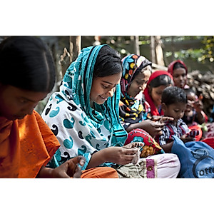 Pebble Friendly Doughnut Rattle - Pink