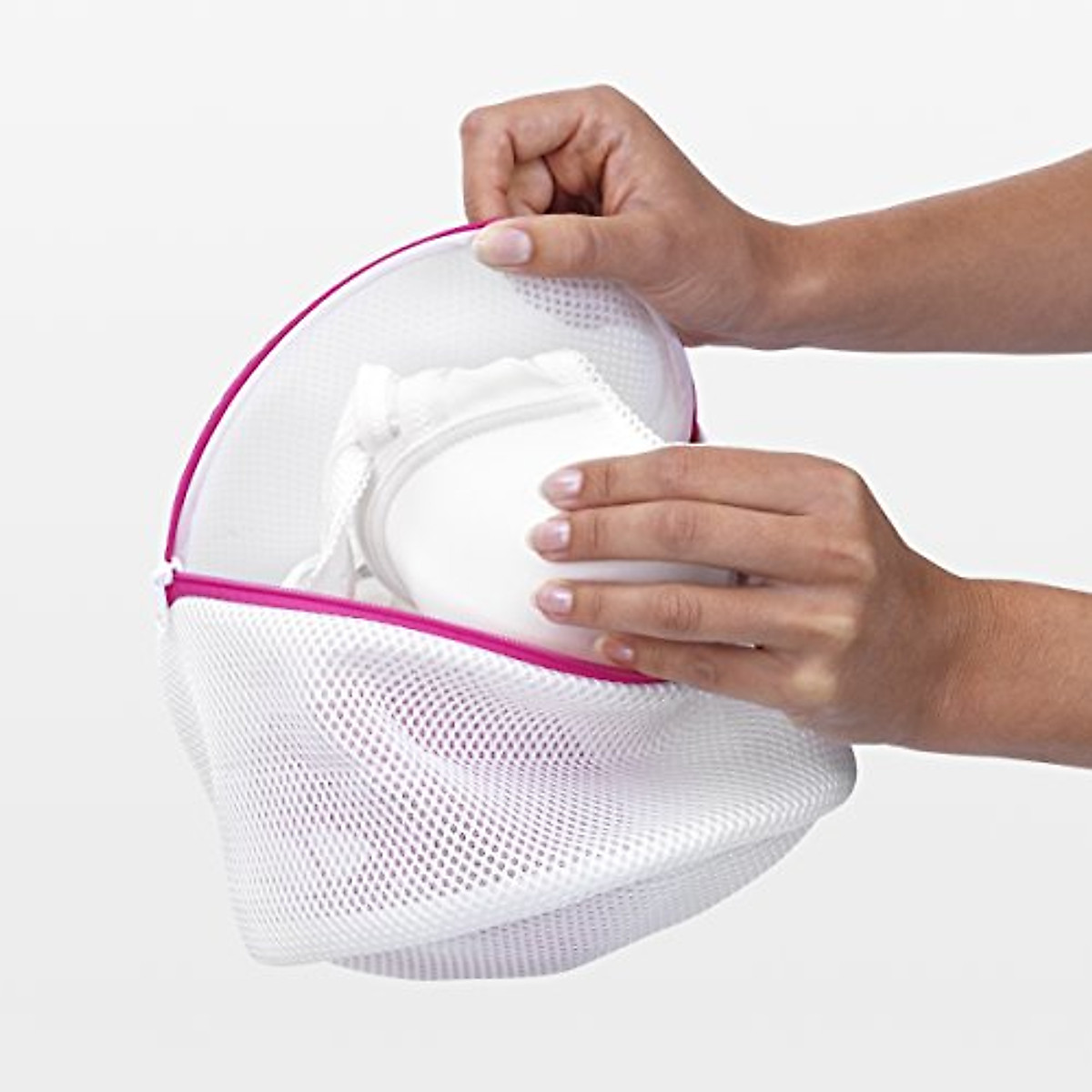 Brabantia Mesh Bra Wash Bag (White) Laundry Washing Machine Bag for Delicates, Travel, Organisation, Face Masks