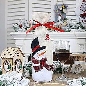 HOBBMS New Christmas Wine Bottle Set Decorations Supplies Old Man Snowman Elk Red Wine Bag Household Items，Christmas Decoration Xmas Wine Bottle Set Fun Christmas Theme Cutlery Wine Bottle