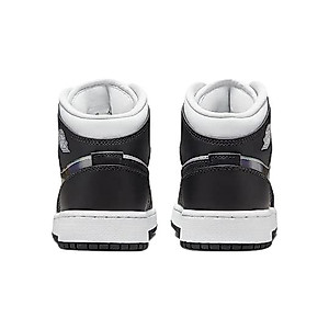 Jordan Boy's Air Jordan 1 Mid (Big Kid) Black/Dark Concord/New Emerald 4 Big Kid M