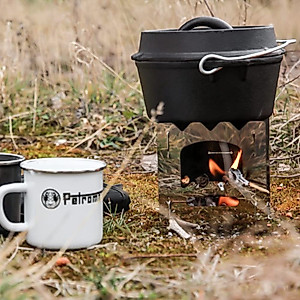 Petromax Cast Iron Dutch Oven for Cooking or Baking Outdoors Over a Campfire or in the Home Kitchen, Pre-Seasoned Cookware Conducts Heat Evenly, Flat Base, 1 Qt