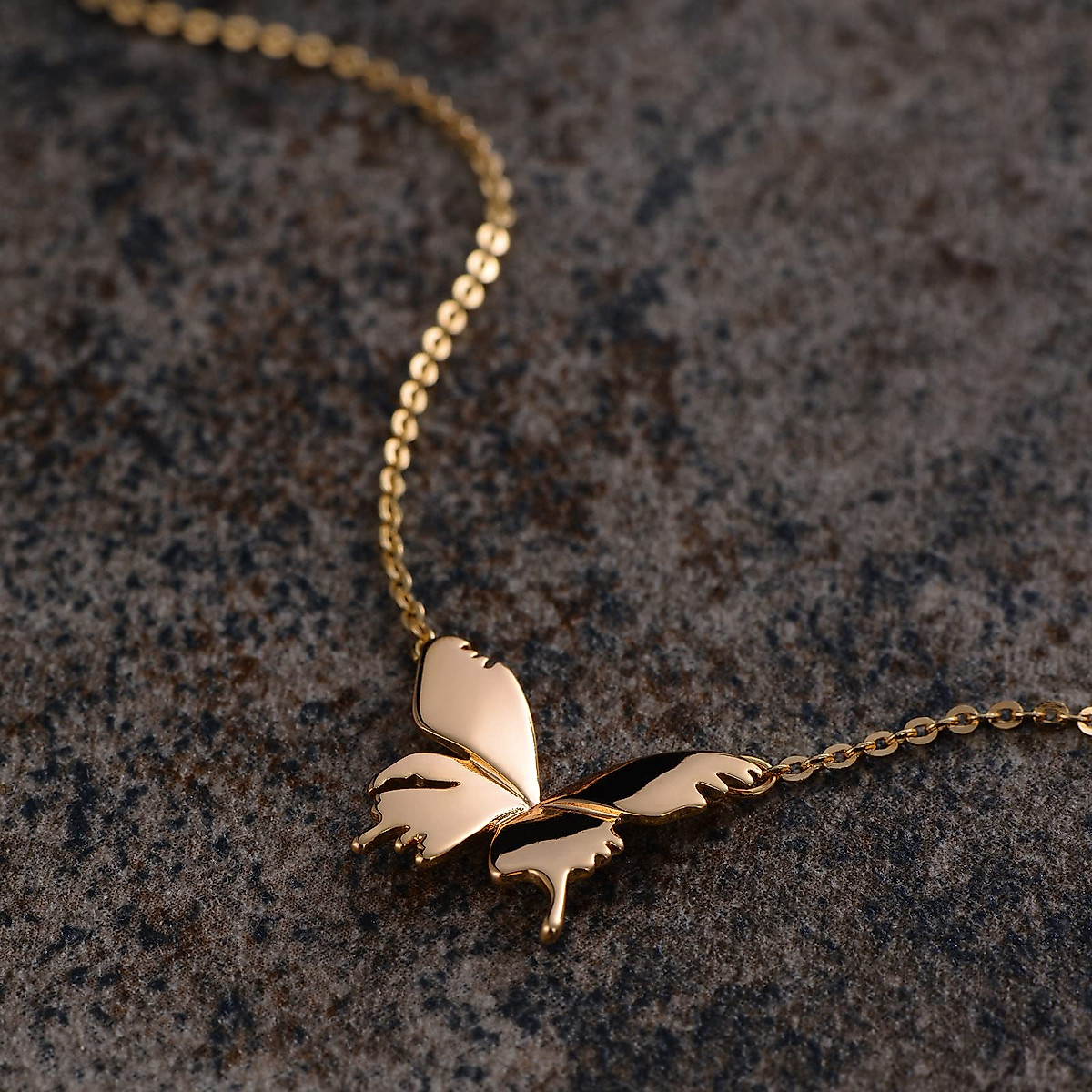 MTMY Gold Pendant Necklace for Women 14K Gold Plated Snake Bee Hummingbird Dove Eagle Animal Necklace Dainty Necklace Simple Delicate Jewelry (butterfly 5)