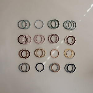 mushie Flower Teether Bracelet | 3-Pack (Dried Thyme/Berry/Natural)