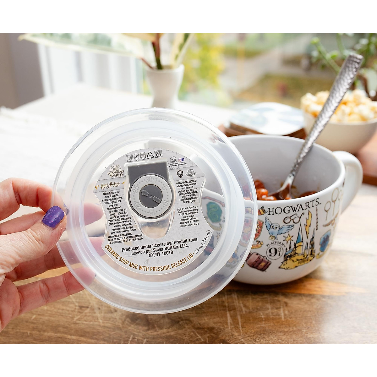 Silver Buffalo Harry Potter Hogwarts Destination Ceramic Soup Mug Bowl With Vented Lid and Handle For Ice Cream, Cereal, Beverages | Holds 24 Ounces