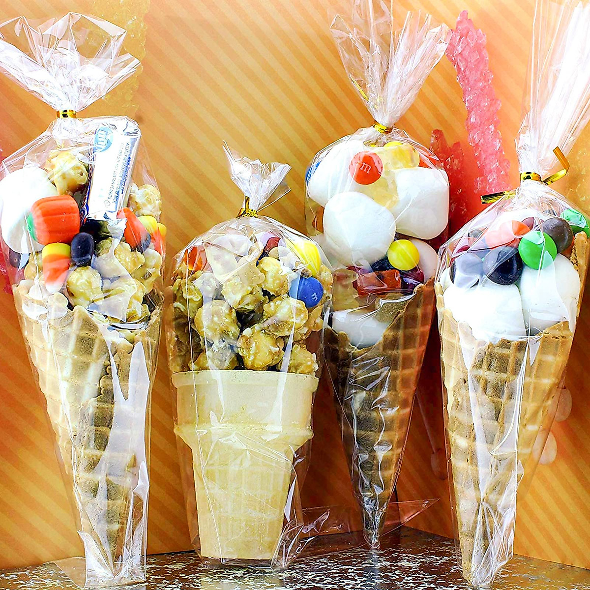 SBYURE 200 Pcs Clear Cone Shaped Treat Bags Cellophane Triangle Candy Bags with 200 Twist Ties for Favor Candy Popcorn Handmade Cookies Sweets Crafts,15'' x7''