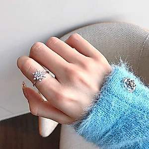 Christmas Snowflake Open Band Rings for Women Cubic Zirconia Stress Relief Spinner Anxiety Tail Finger Coil Rotate Freely Inspirations Stacking Ring Adjustable Charm Birthday Xmas Jewelry Gifts