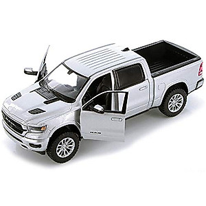2019 RAM 1500 Laramie Crew Cab Pickup Truck Silver 1/24 Diecast Model Car by Motormax 79357