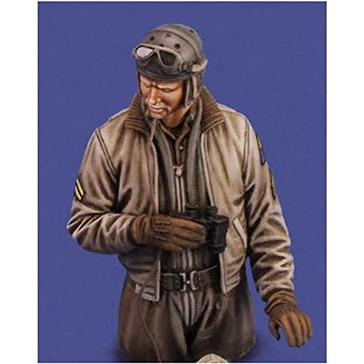 Royal Model RM932 1/35 WWII US Army Tank Soldier Set of 4 Tank Soldiers on The Go Resin Kit