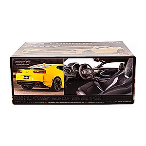 AMT 2017 Chevy Camaro SS 1LE 1:25 Scale Model Kit