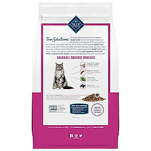 Blue Buffalo True Solutions Hairball Control Natural Dry Food for Adult Cats, Chicken, 11-lb. Bag