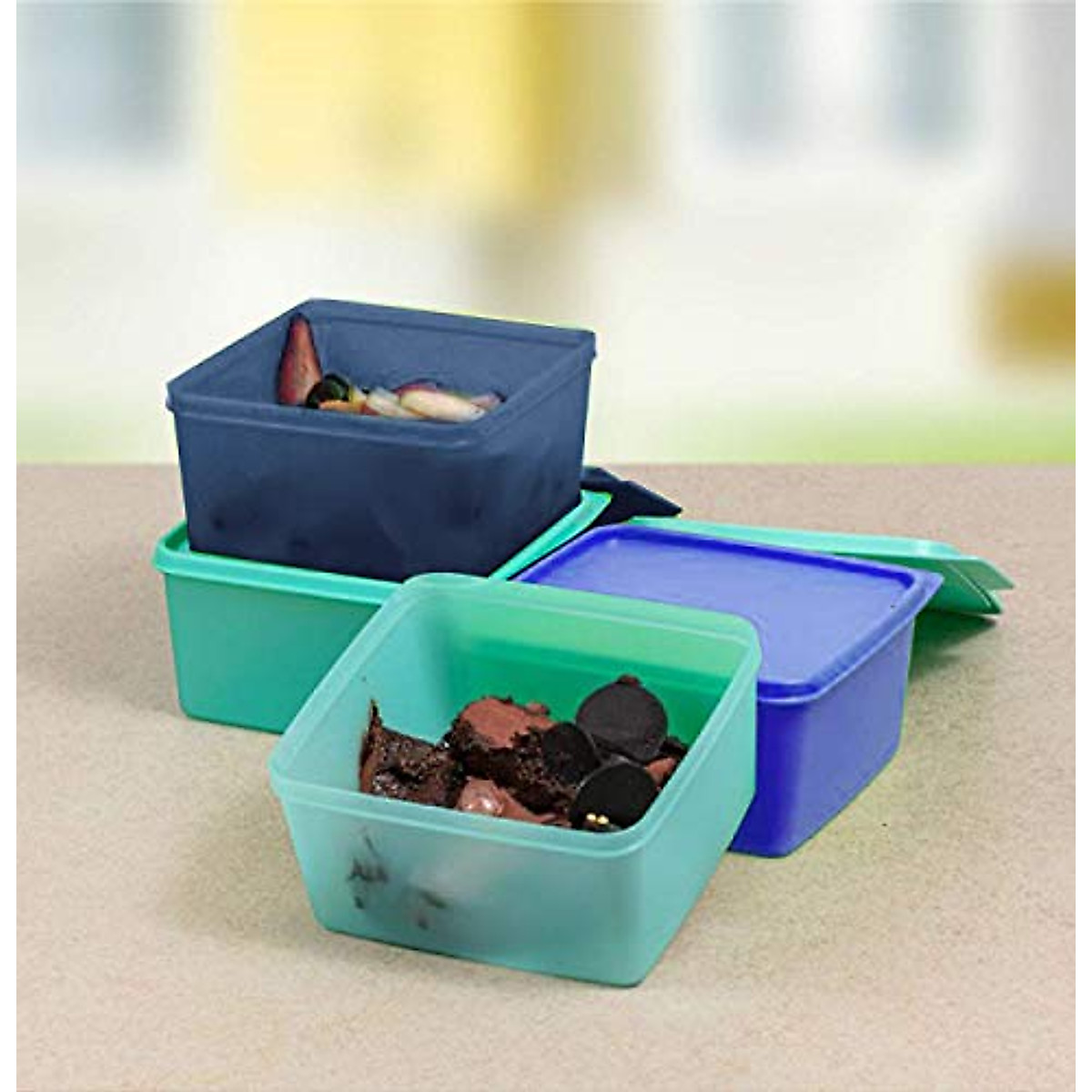 Tupperware Square Refrigerator Container Keep Tab 1.2L 4 pc (color may vary)