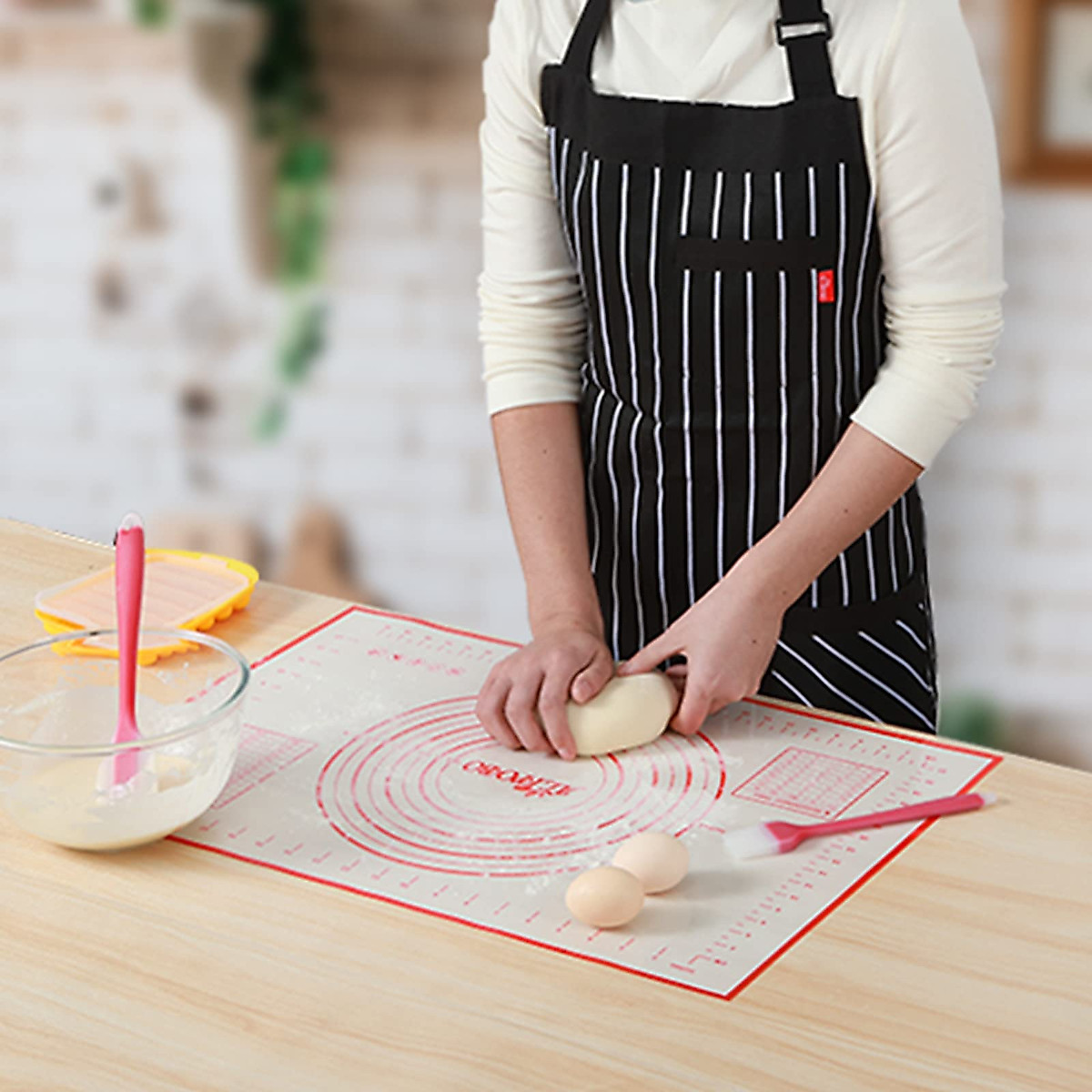 ALIPOBO Extra Thick Non Stick Cookie Dough Rolling Mat, Silicone Pastry Mat with Measurements, Pie Crust Mat, Table & Counter Top Mat (16''(W) 20''(L))