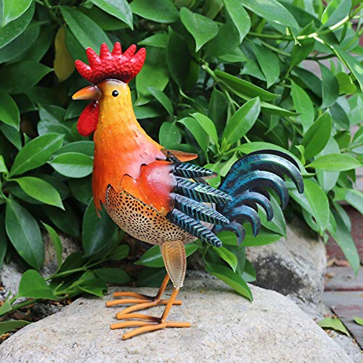 Solar Animal Garden Decor,Rooster Outdoor Statue Metal Yard Art for Lawn Ornaments Backyard Flowerbed Pathway Decoration