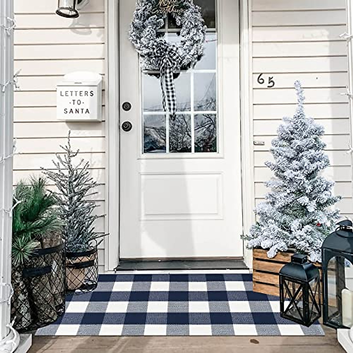 LEEVAN Cotton Buffalo Plaid Outdoor Rugs 2x4 ft Checkered Front Porch Rug Washable Woven Welcome Braided Door Mat for Layered Kitchen Farmhouse Bathroom Entryway Throw Carpet, Navy Blue and White