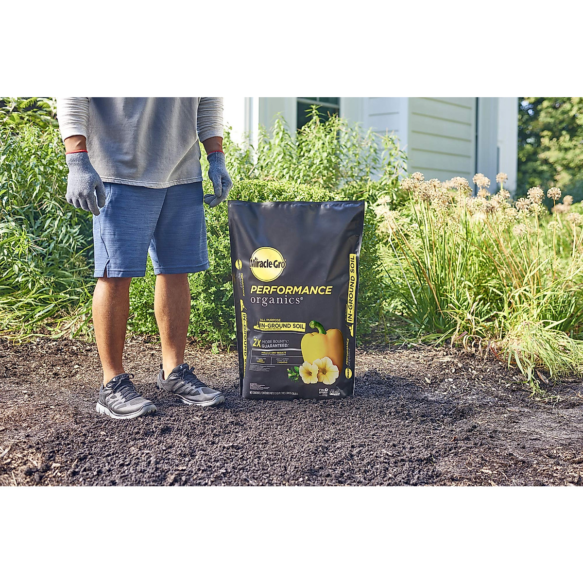 Miracle-Gro Performance Organics All Purpose In-Ground Soil - Organic and Natural Ingredients, Soil for Vegetables, Flowers and Herbs, Feeds for up to 3 Months, 1.3 cu. ft.