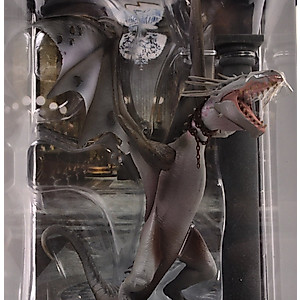 The Noble Collection Harry Potter Magical Creatures: No.5 Ukrainian Ironbelly