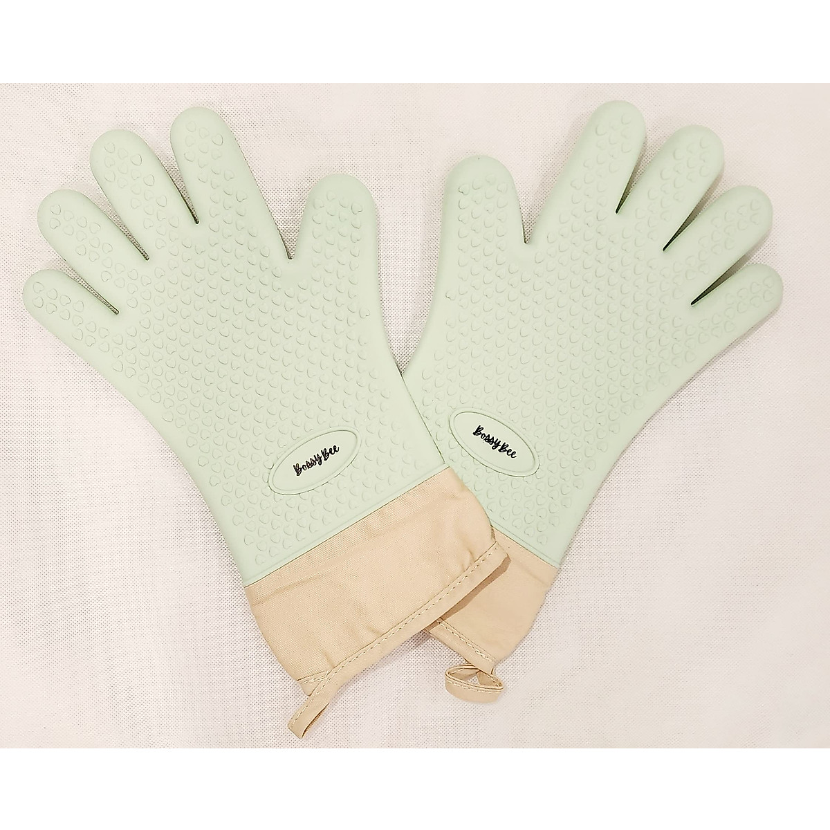 High Heat Resistant Silicone Oven Mitts Potholders Grilling Gloves, Non-Slip Five Finger Grip, Extended Wrist Protection, BBQ Camping Smoker Fryer Kitchen & Cooking (Orange)