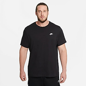 Men's Nike Sportswear Club T-Shirt, Nike Shirt for Men with Classic Fit, Black/White, XS