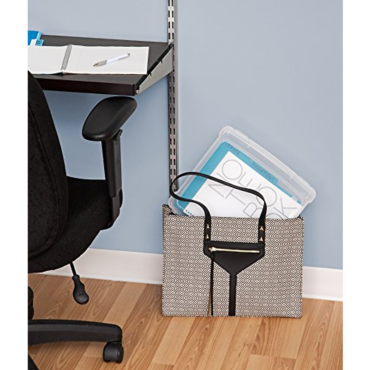 IRIS USA Portable Board Game Organizer Plastic Project Storage Case Box with Snap-Tight Latch, 10-Pack, Fits 8.5" x 11" Papers, for Games Puzzle Magazine A4 Paper Craft Hobby Art Supplies, Slim,Clear