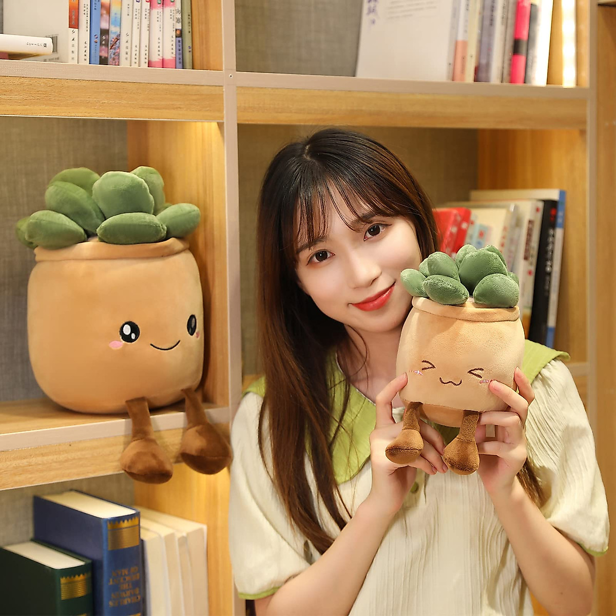 SQEQE Plant Plush Toy, Plant Stuffed Animals Succulents Plush Pillow Decoration, Soft Plant Plush Pillow, Succulents Plant Throw Pillow Gift for Kids Boys Girls (Smile 1, 9.5'')