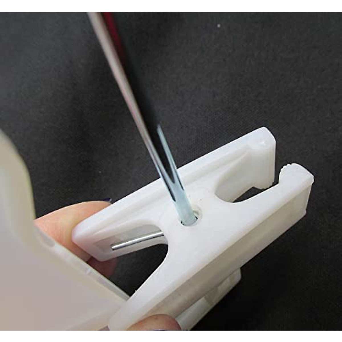 NAHANCO 1610PCLH Plastic Baby/Infant Size Skirt/Pant Hangers, Long Metal Swivel Hook and Plastic Pinch Clips, Heavy Weight, 9", White (Pack of 100)