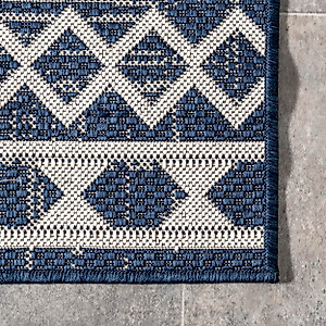 nuLOOM 4' x 6' Outdoor Performance Area Rug, Stain Resistant, Weather Resistant, High Traffic, Patio, Balcony, Outside, Cari Blue