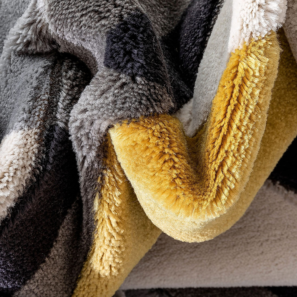 Well Woven Good Vibes Nora Gold Modern Geometric Stripes and Boxes 5'3" x 7'3" 3D Texture Area Rug