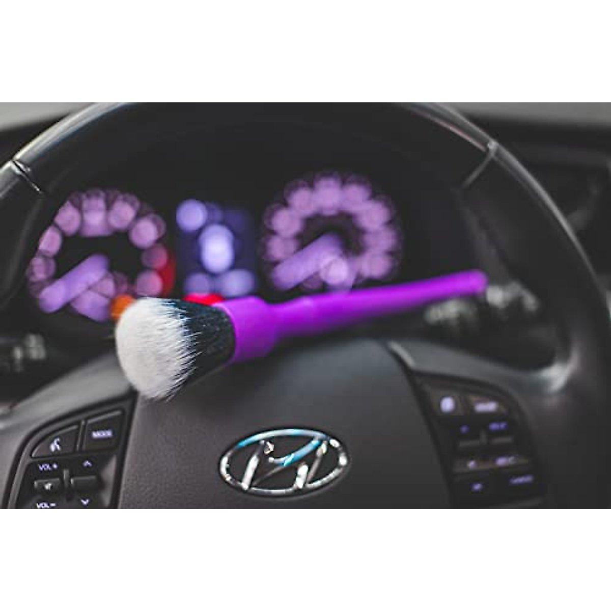 Detail Factory - Synthetic Large Detailing Brush - Ultra-Soft Synthetic Bristles, Scratch-Free, Instrument Panels, Emblems, One Long Handle, Black