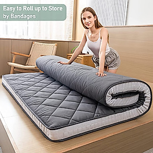 MAXYOYO Japanese Floor Futon Mattress Full Size, Floor Couch for Adults Roll Up Folding Floor Bed Portable Mattress Foam Mattress Queen, Diamond Patterned Japanese Futon Bed, Dark Grey