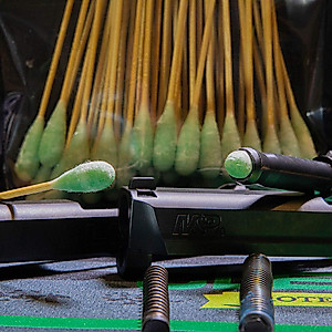 Clenzoil Field & Range Bore Stix | Pre-Saturated Gun Cleaning Cotton Swabs for Pistols | 22 Cal, 9mm, 40 Cal, 45 Cal (38 Cal | 9 mm)