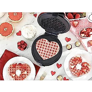 Mini Maker Waffle Maker 5“ Non-Stick Waffler Iron Stuffler Stuffed Wafflera Adjustable Browning Control, Heart, Pink