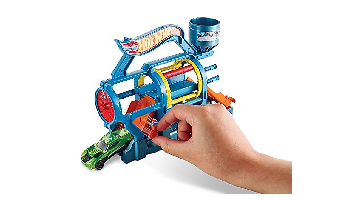 Hot Wheels Turbo Jet Car Wash Play Set | Portable & Connectable Fun